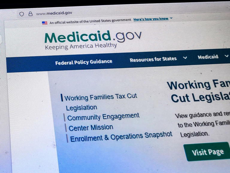 US government overpaid welfare and Medicare recipients by $186 billion ...