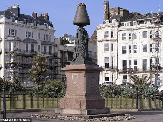 Bank holiday prankster places giant Walnut Whip chocolate bar on head ...
