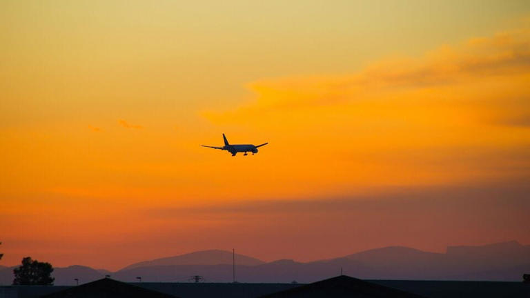 Jet2 pilot suffers heart attack mid-air at 30,000 ft, flier recalls ...