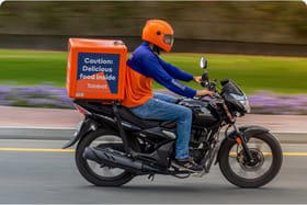Oman bans delivery motorcycles on key roads to improve traffic safety