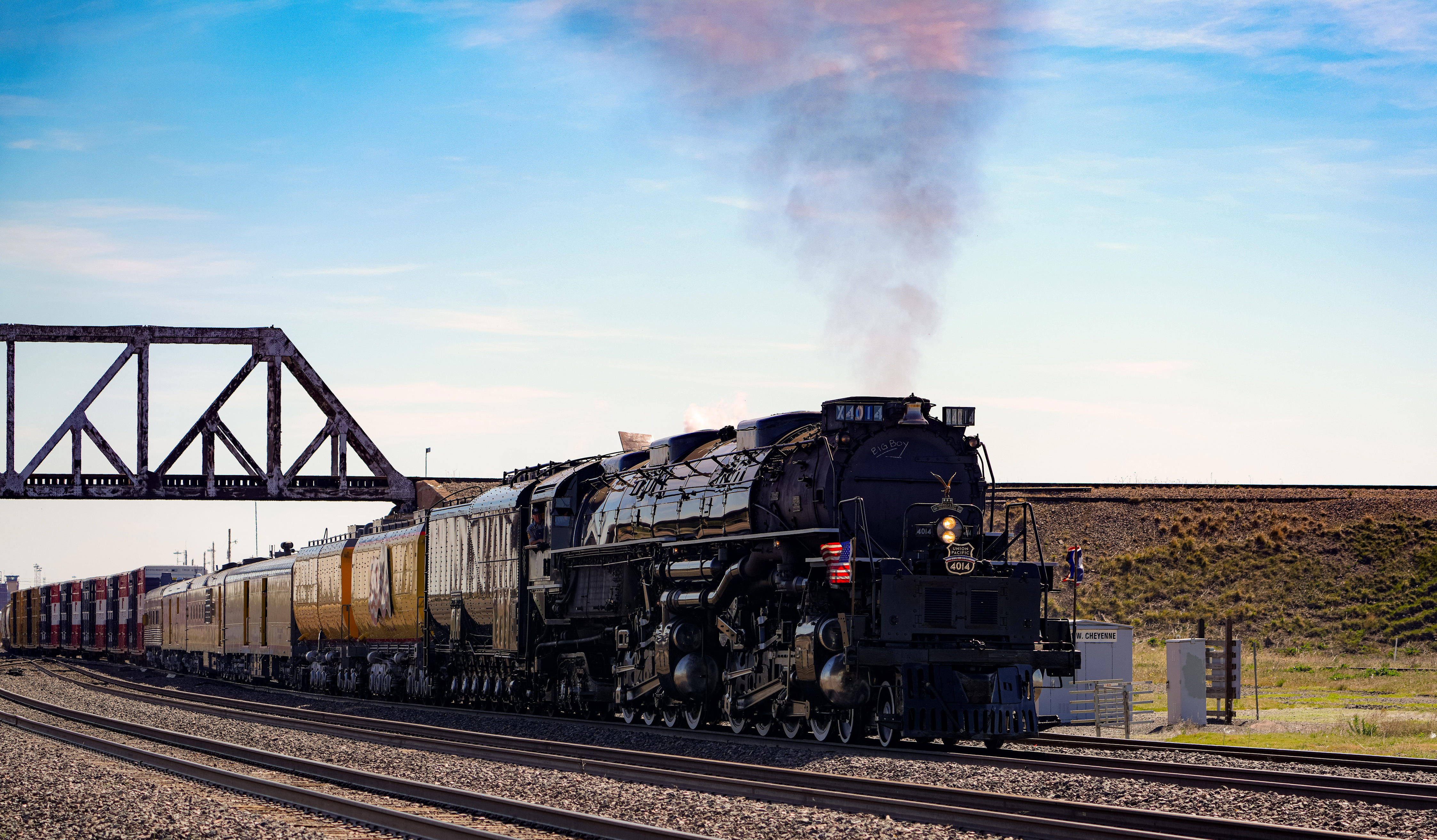 Plan your spot in Pennsylvania to see UP's Big Boy 4014 for USA 250th