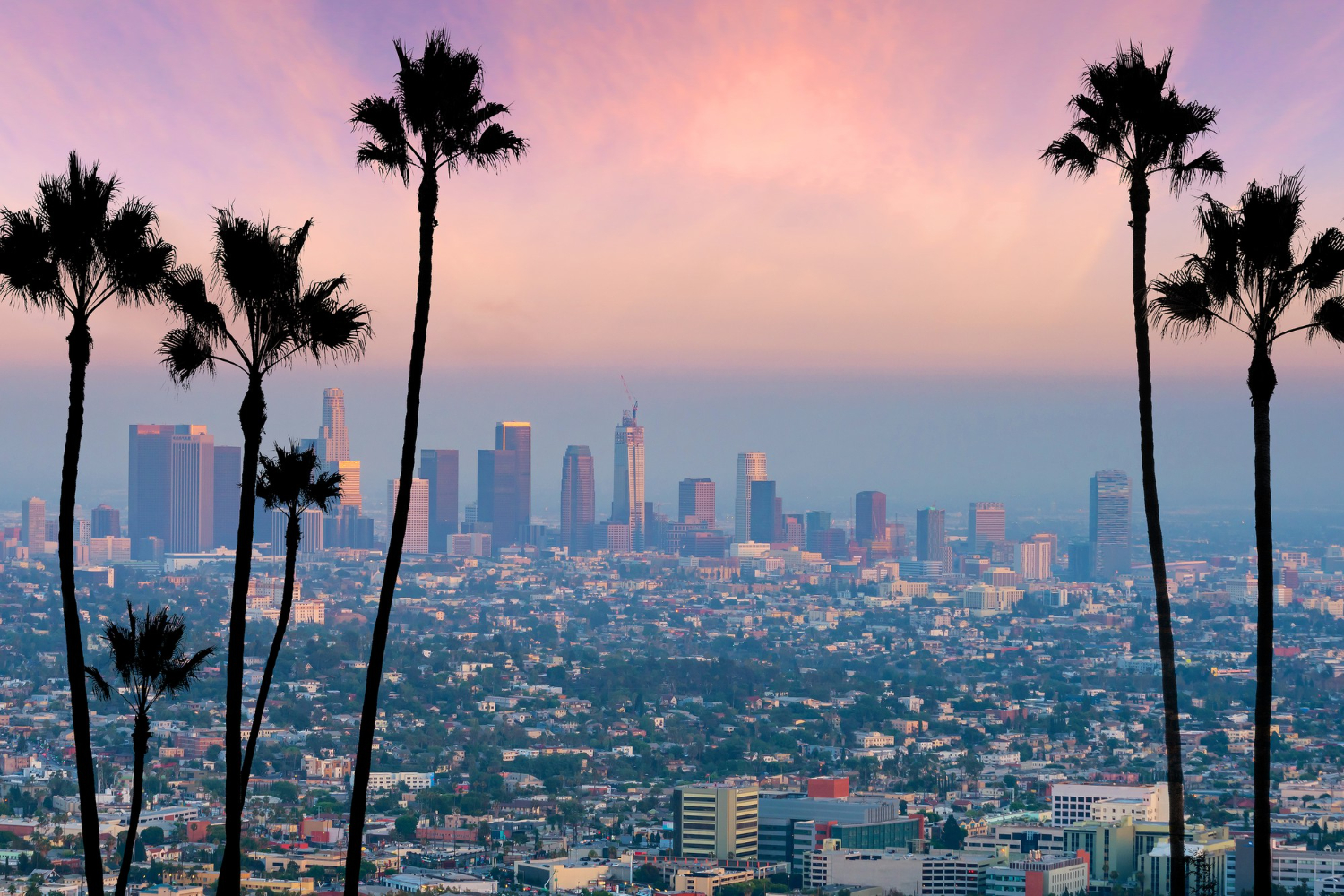12 bucket-list cities that disappoint the travelers who finally visit them