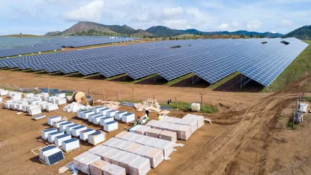 Massive 6,100-acre solar project approved in Illinois after tense ...