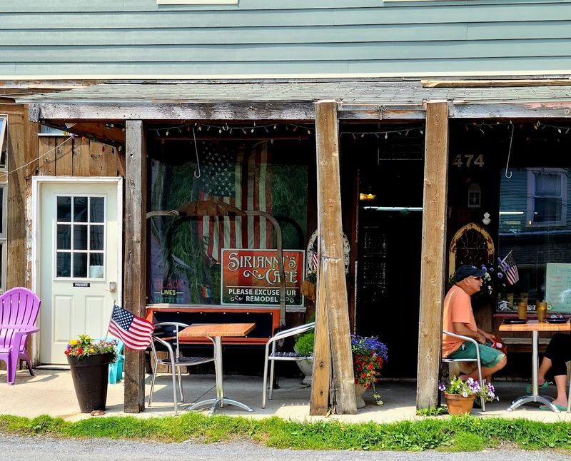 This quirky West Virginia cafe has funky decor and pizza that keeps ...
