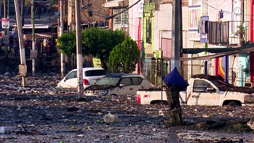 Zapopan emite más de mil 700 alertas por zonas inundables; familias se ...