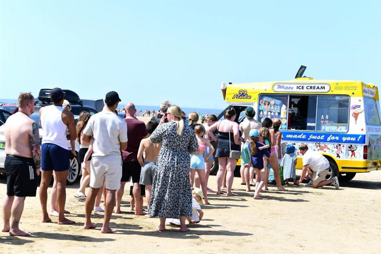 Police dealing with 'multiple disturbances' as huge crowds leave Sefton ...