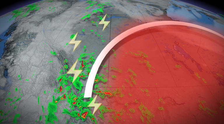'Ring of fire' storm potential covers the Prairies amid heat