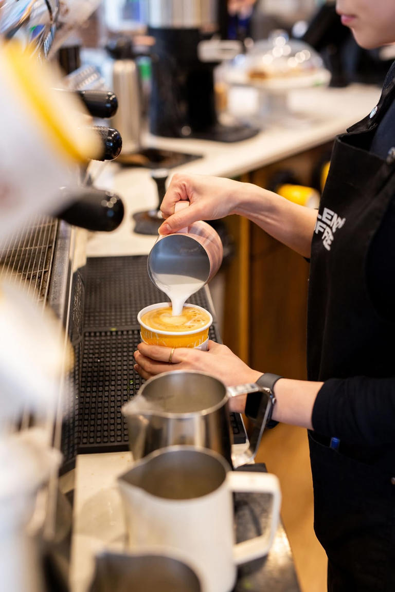 Longtime downtown Vancouver Blenz Coffee outpost quietly shuts down ...