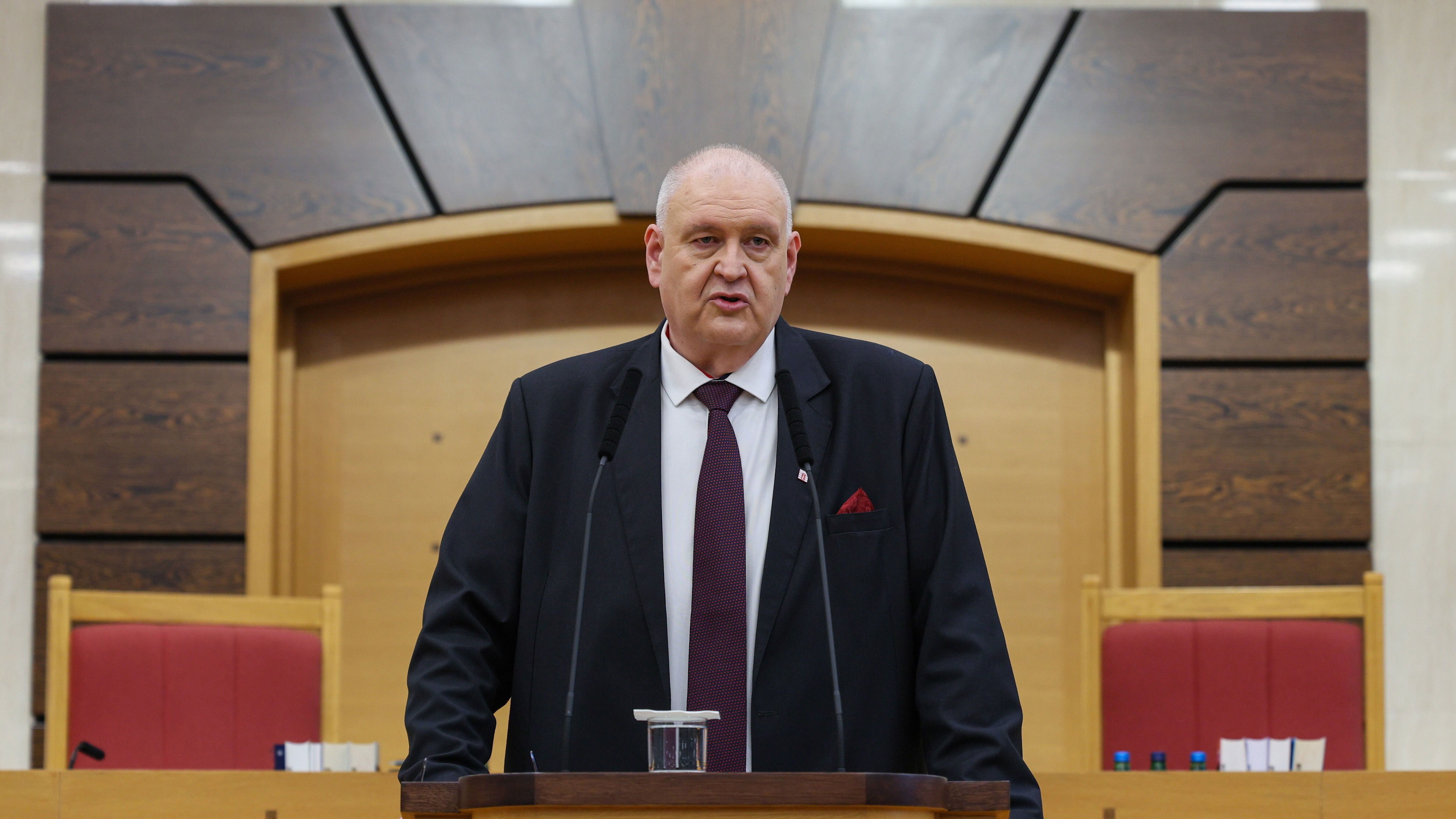 Bogdan Święczkowski przesłuchany przez prokuraturę. Chodzi o ślubowanie ...