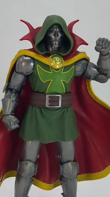 Doctor Doom action figure detailed breakdown