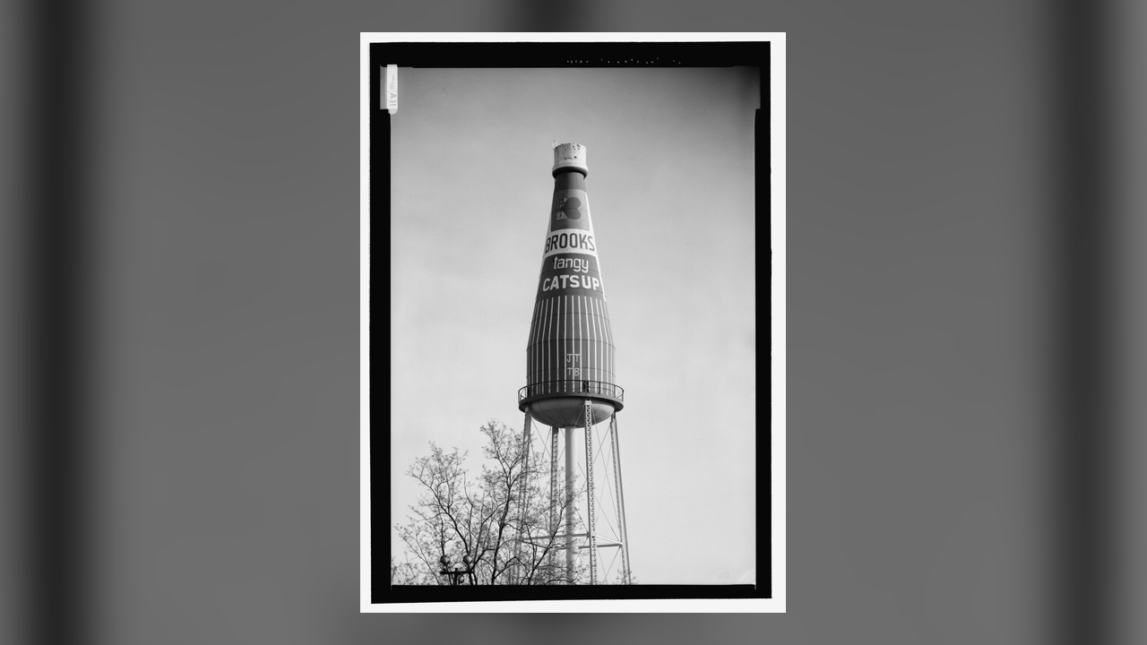 Route 66, a ketchup skyscraper, and ancient ruins: Collinsville is not ...
