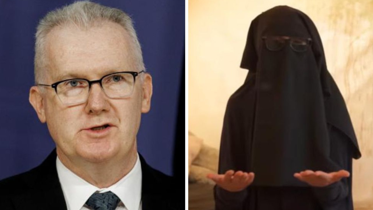 Major update as ISIS brides arrive in AUS