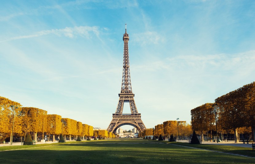 12 bucket-list cities that disappoint the travelers who finally visit them