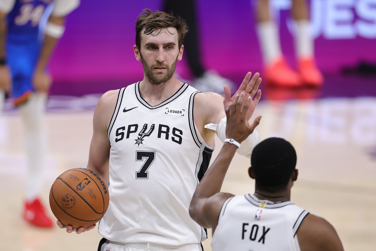 Luke Kornet reacts to 'Spurs nuns' after Game 4 win over OKC