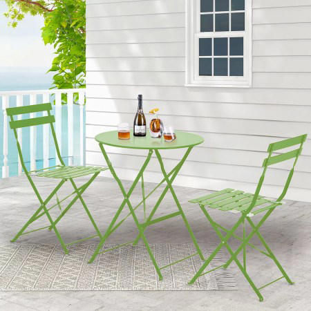 The curator: Outdoor hosting essentials for no-fuss entertaining