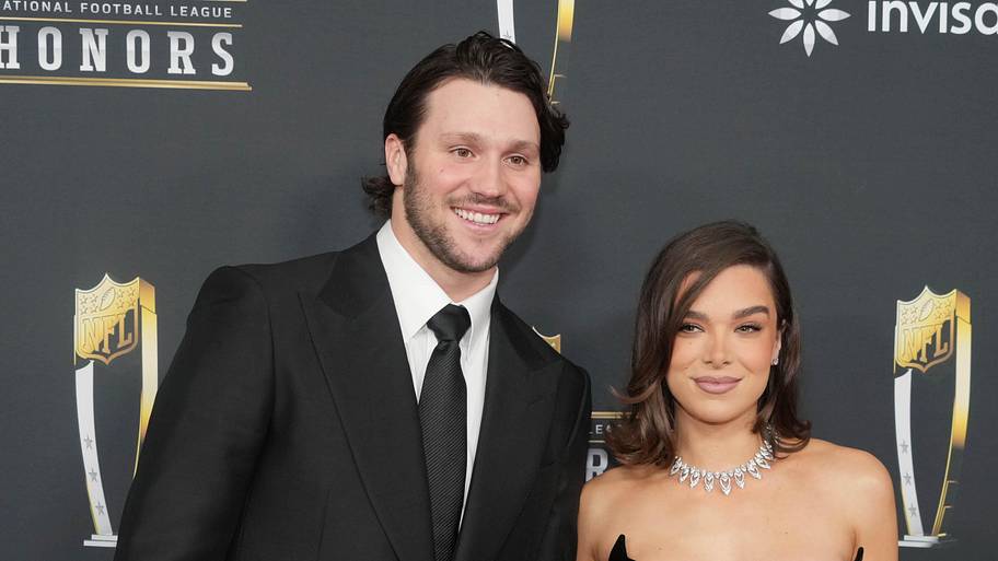 Buffalo Bills' Josh Allen gladly deals with 'Disney Back' in new life ...