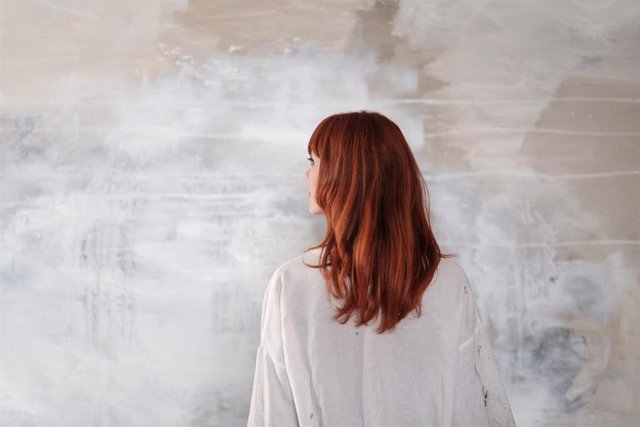 Paula Bonet denuncia un ataque a su galería y el robo de una pieza de arte