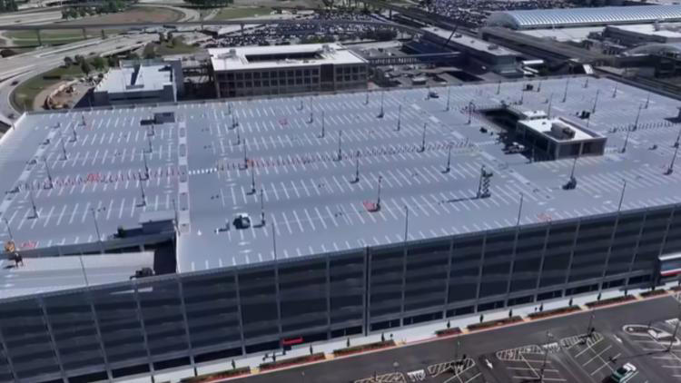 Atlanta airport set to open massive new parking deck next to terminal ...