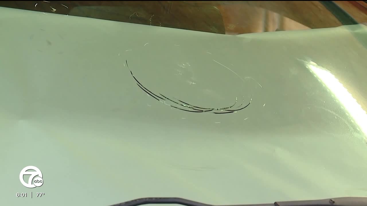 Drivers allegedly targeted with rocks in St. Clair County