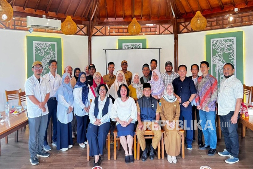 PkM berbasis aspirasi warga, LPPM UT rumuskan arah pemberdayaan ...
