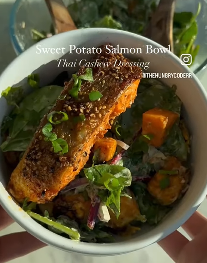 Salmon salad bowl 🥗🔥 fresh, light, and packed with flavor, clean eating ...
