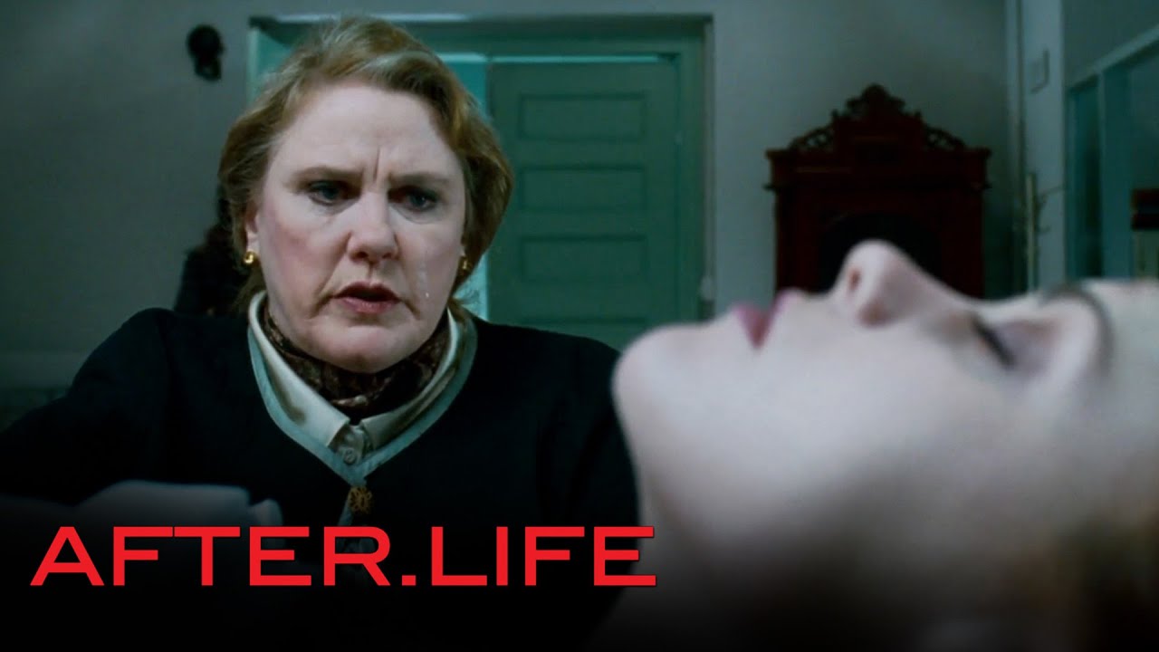 After.Life (2009): 'I want to see her' scene