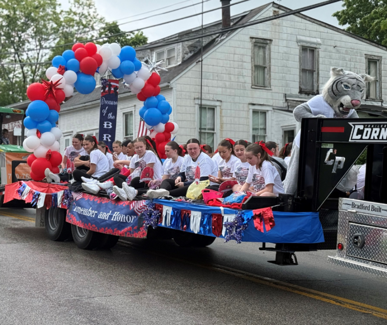 Long-awaited homecoming recognition highlights local parade