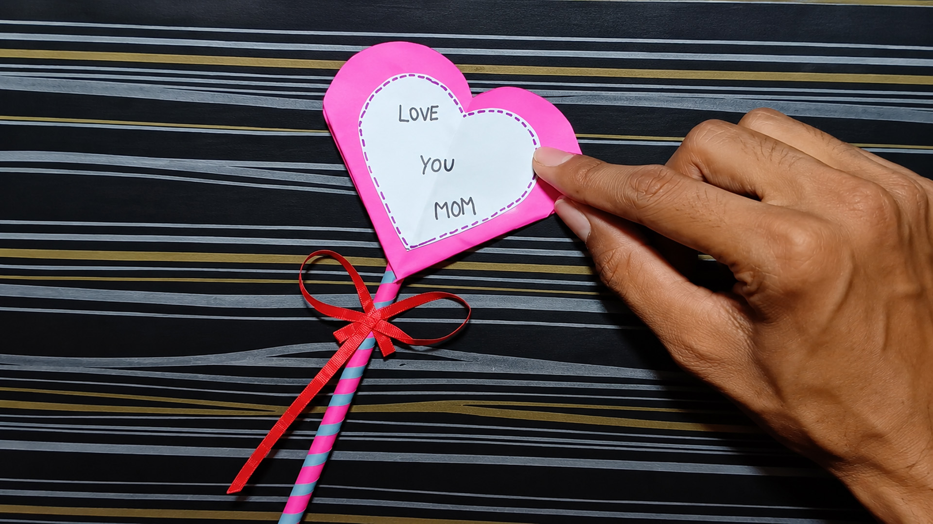 Easy DIY Mother's Day greeting card craft
