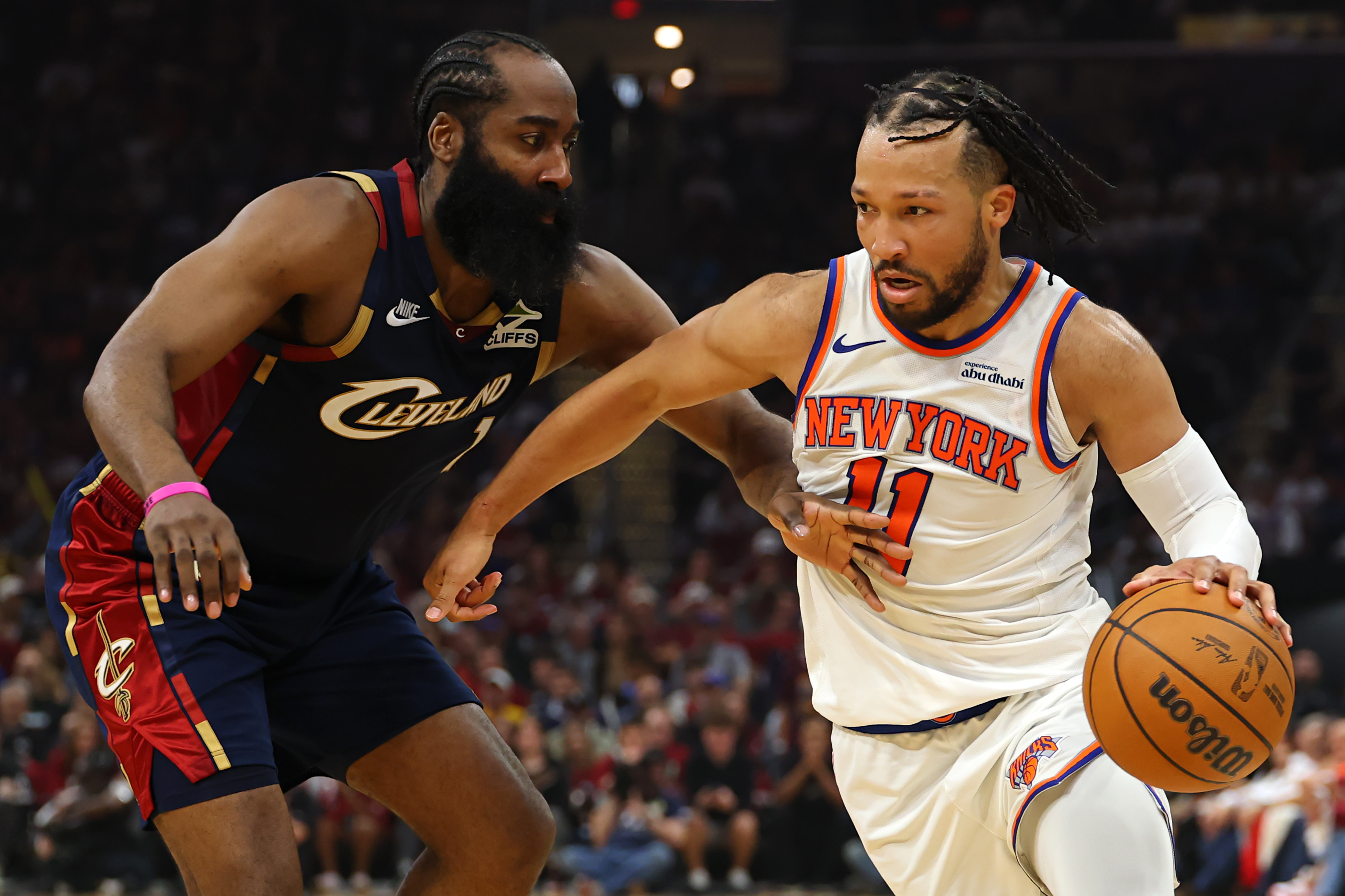 Knicks legends hand Jalen Brunson Larry Bird Trophy after sweeping ...