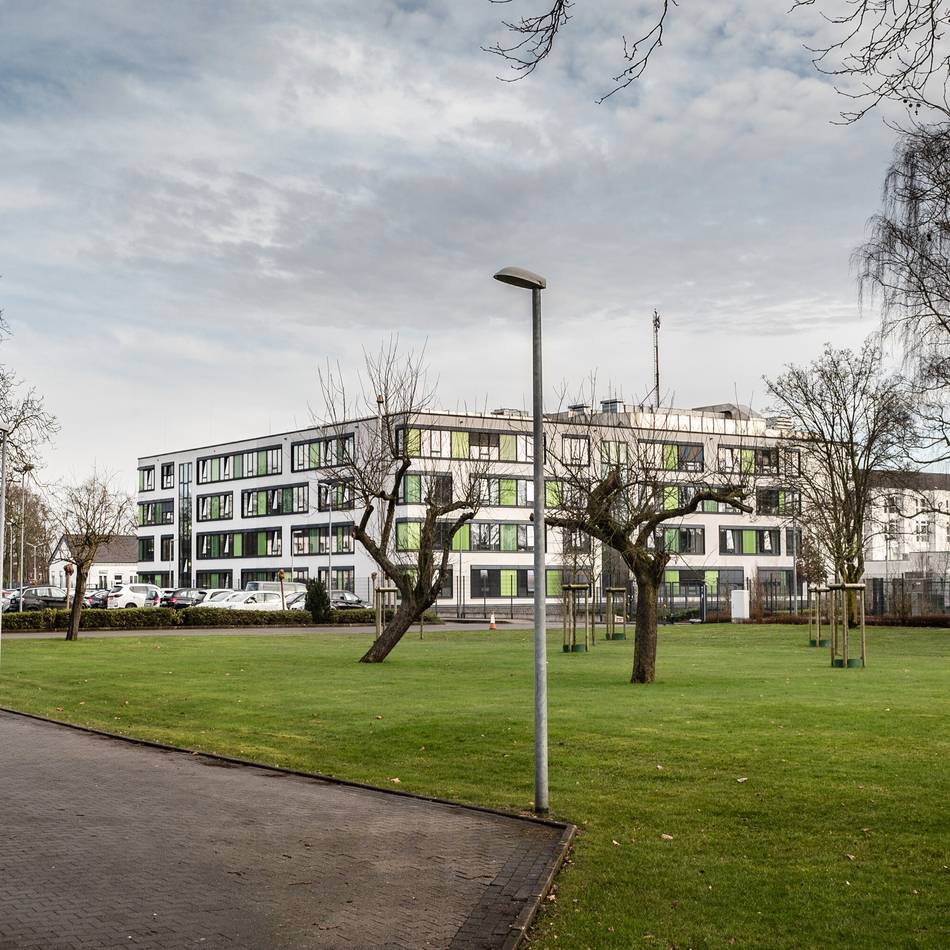 Knieprobleme behandeln – Sprechstunde am St.-Antonius-Hospital startet