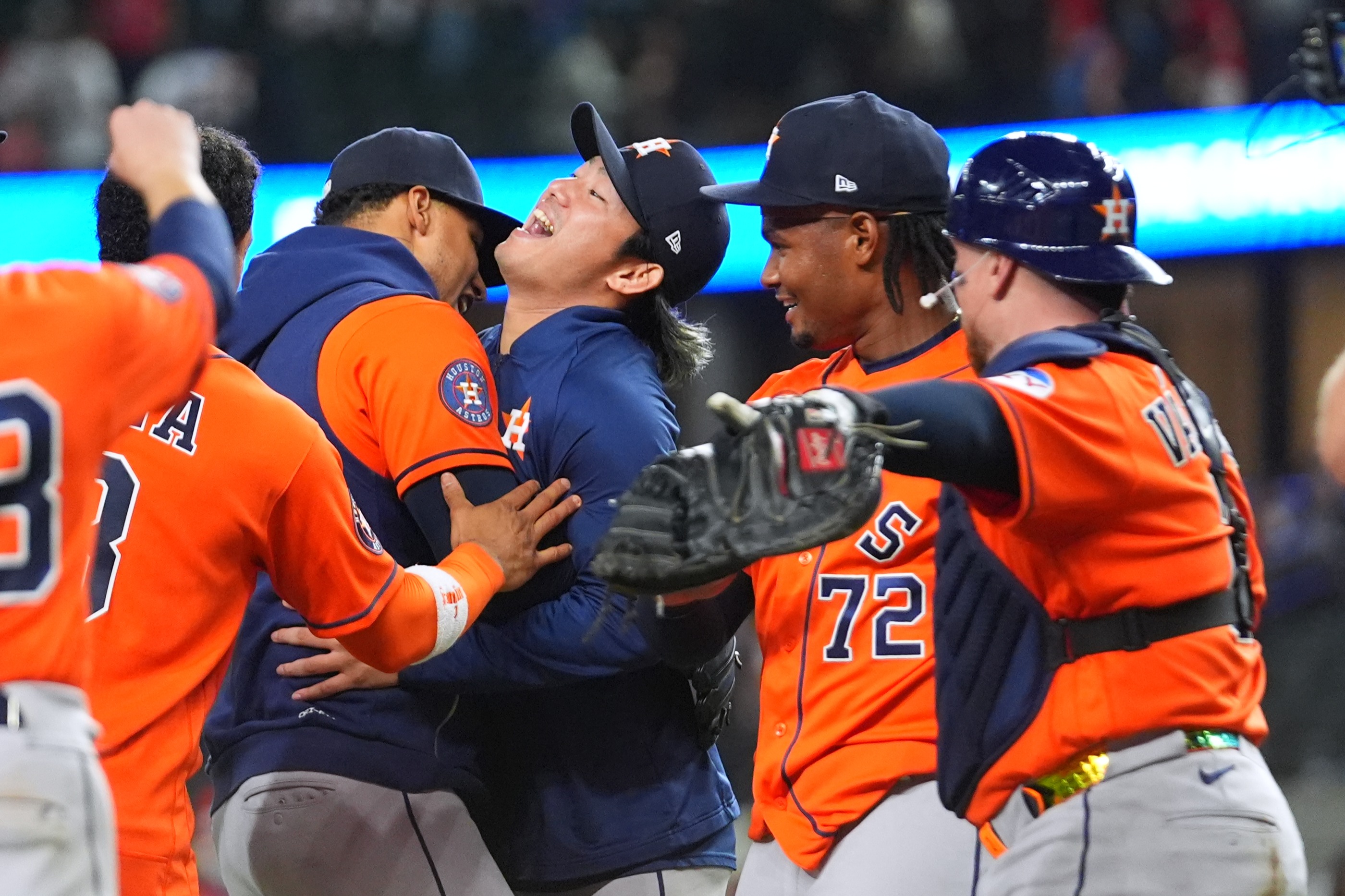 Three Astros pitchers combine for first MLB no-hitter since 2024