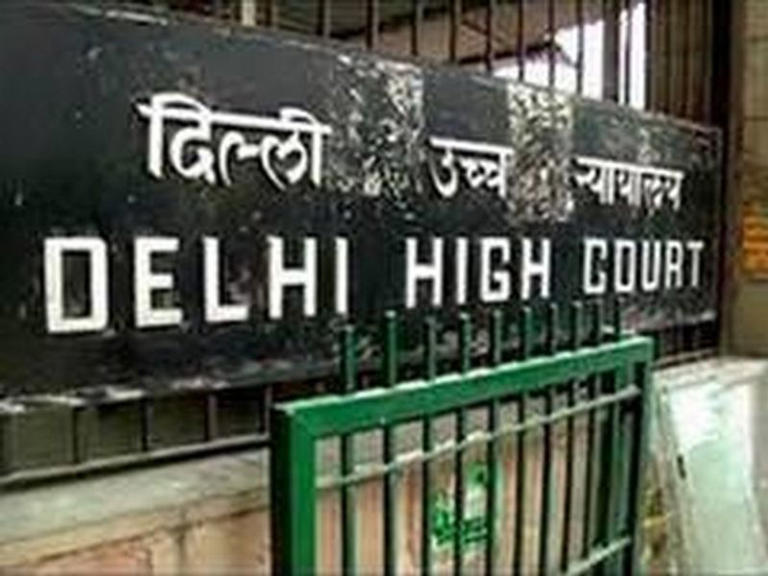 Delhi HC lists plea against Arvind Kejriwal, Manish Sisodia’s discharge ...