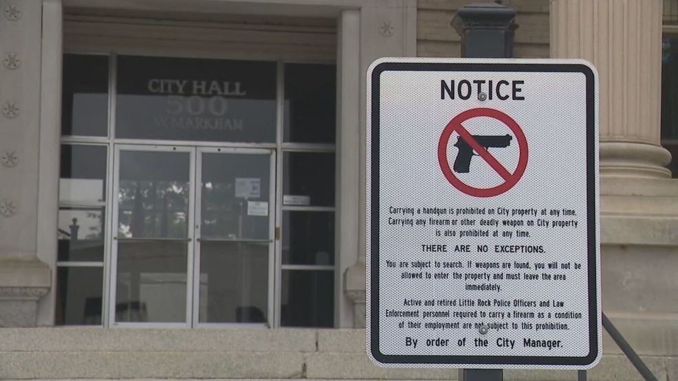 Judge rules Little Rock concealed handgun ban on city property violates ...