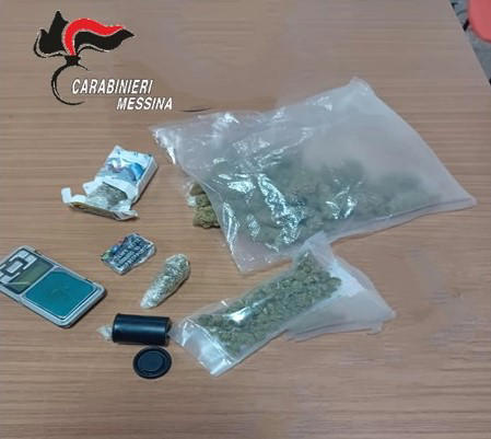 Aveva in casa 200 grammi di cocaina, 48enne arrestato a Capo d'Orlando