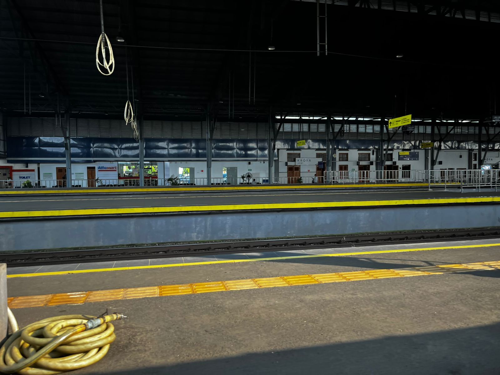 Fakta Stasiun Kroya, hampir 1 abad jadi tempat penting hingga kini