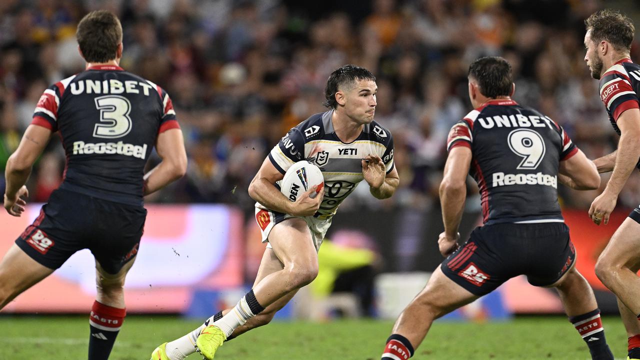 Sharks duo sign with Cowboys as Taulagi exit looms