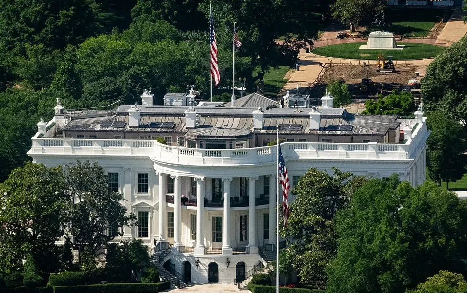 Trump’s column inspection sparks speculation over ornate makeover