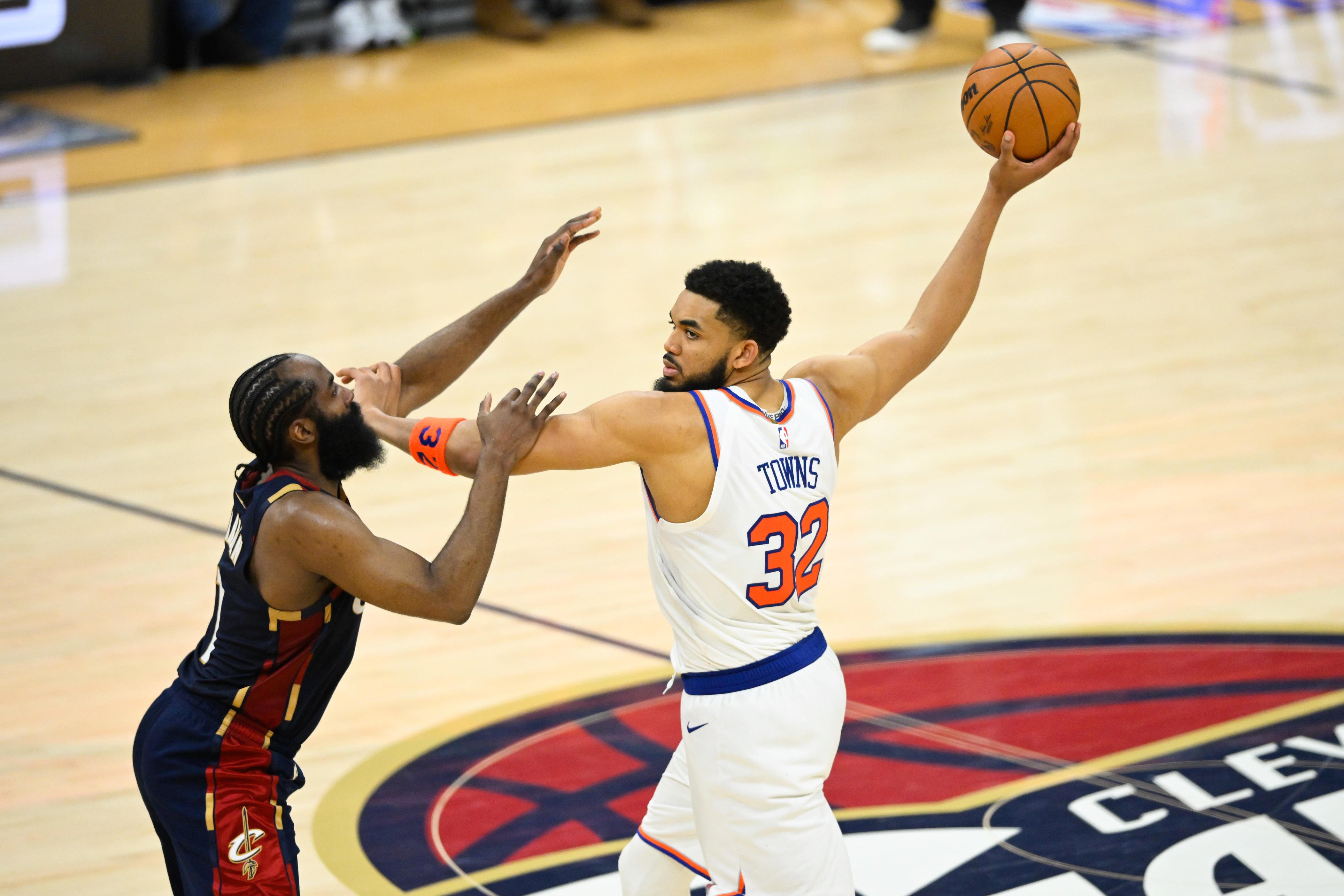 HoopsHype daily: Karl-Anthony Towns leads the sweep, Donovan Mitchell ...