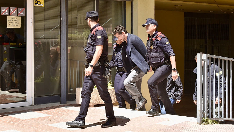 Police outline evidence against Mango heir in father’s death