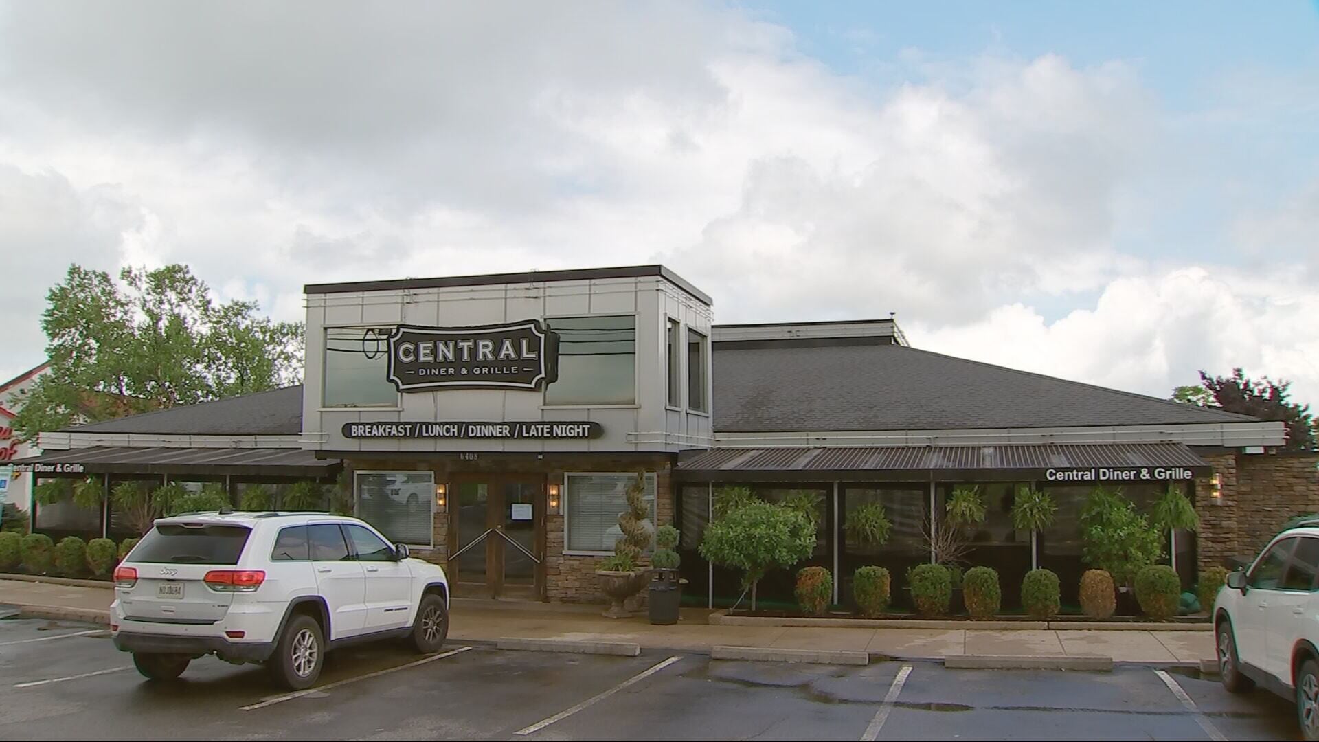 Veteran, manager of local diner detained by federal agents