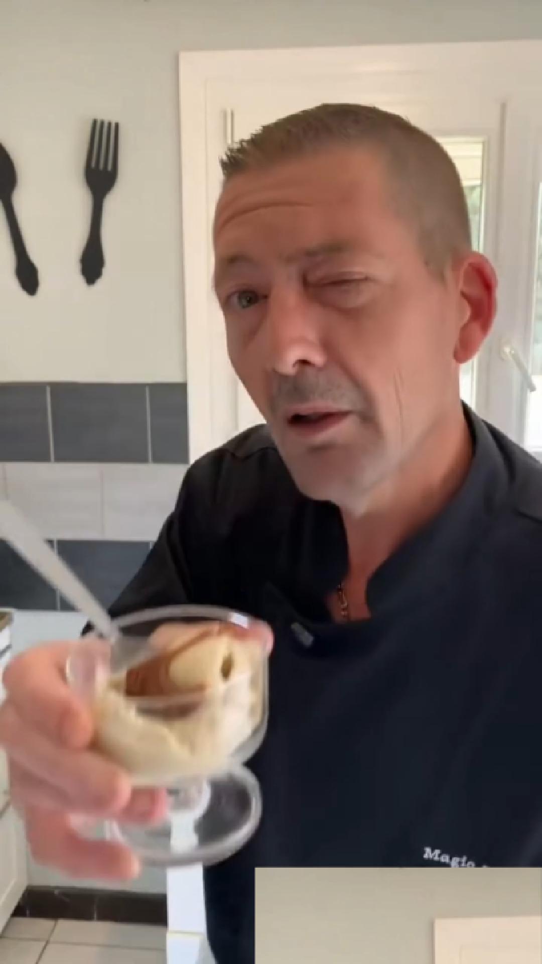 Cette recette de glace à la banane ne nécessite que quelques ingrédients