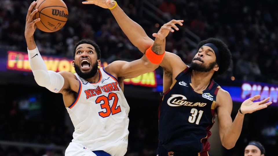 Knicks blow out Cavaliers to complete sweep and reach first NBA Finals ...
