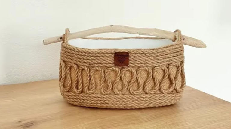 Upcycle Old Detergent Bottles Into The Cutest Storage Baskets With A DIY