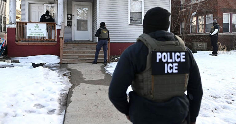 Fake ICE agent cases surge as immigration raids spread fear among ...