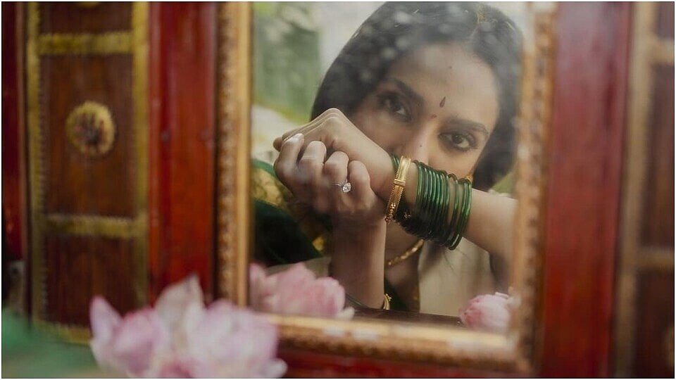 A Glassic Comeback: Here's how Gen Zs are styling glass bangles with a ...