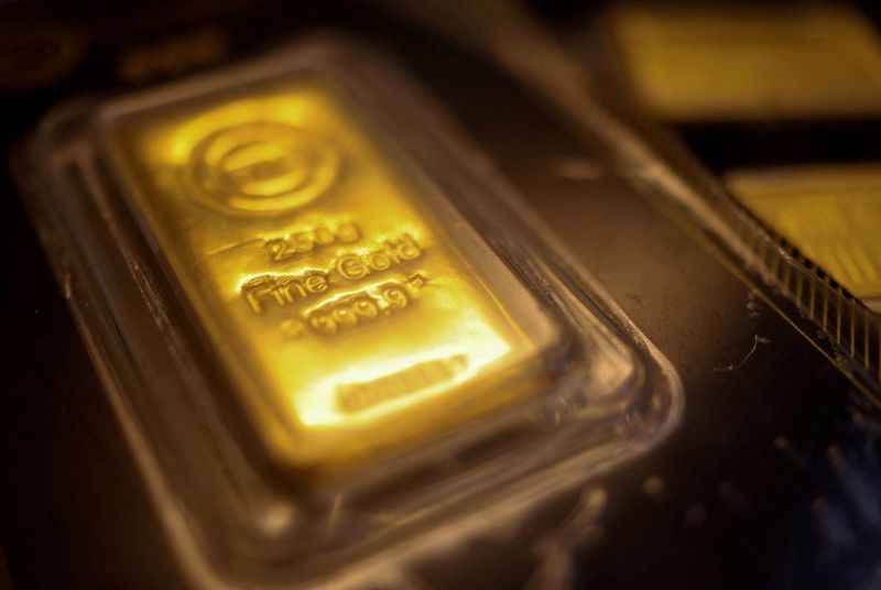Gold falls as war-driven inflation fears fuel rate-hike bets