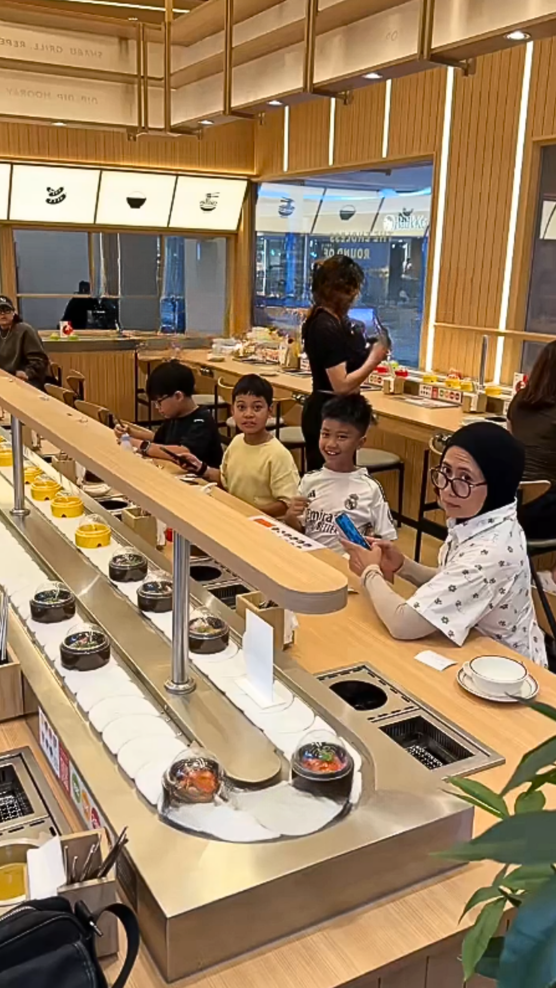 Resto Baru Hiro Group Kelapa Gading Shabu