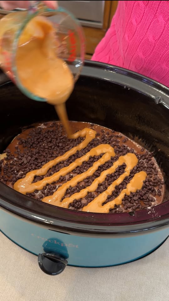 Peanut butter brookie crockpot dessert dream