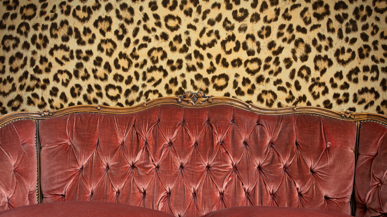 5 tips for bringing retro glam style into your home decor
