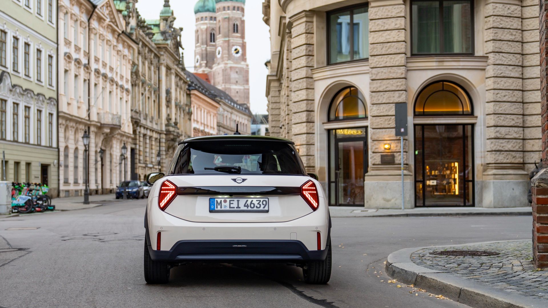 Can you spot what makes this mini so special?